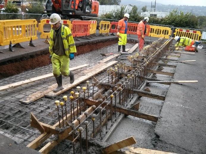 The Engineer instruction to suspension of roof slab casting - The ...