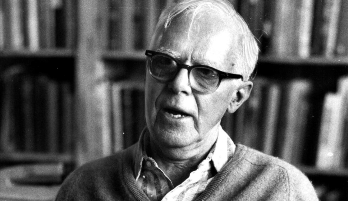 Biography of Famous Mathematicians Martin Gardner - The Engineers Blog