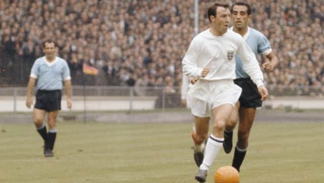 Biography of Footballer Jimmy Greaves. - The Engineers Blog