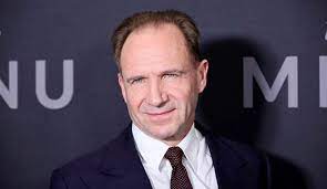 Biography of Greatest Actor Ralph Fiennes - The Engineers Blog