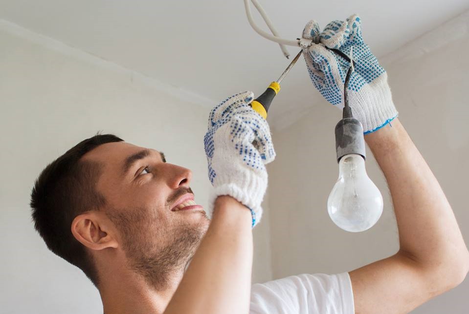 Method statement of fixing of Electrical light - The Engineers Blog